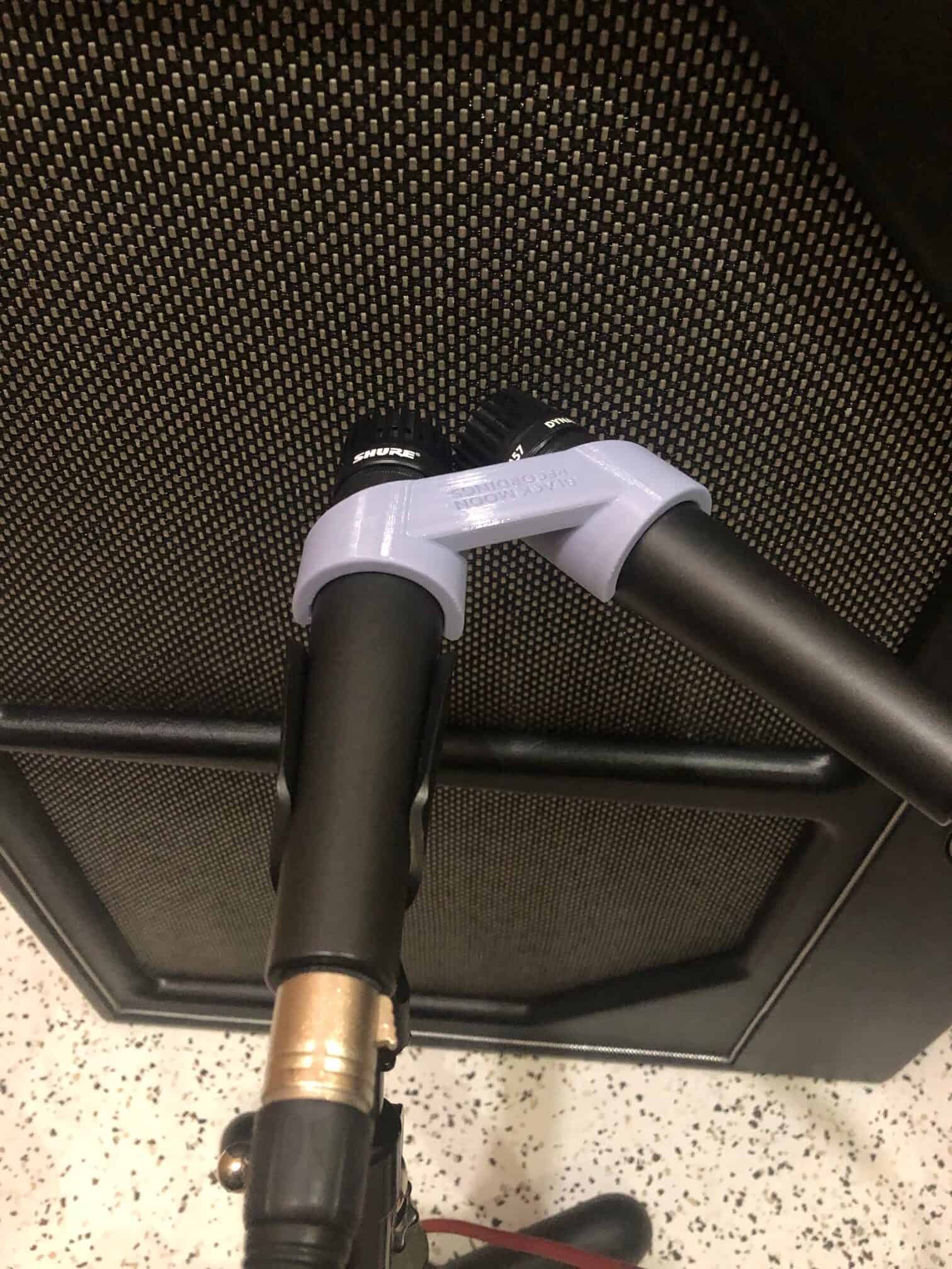 “Magic Mic” Fredman Technique Clip for 57 – Black Moon Recordings